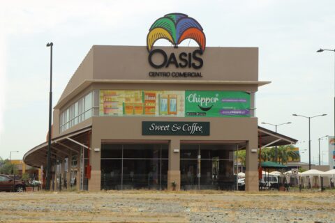 LOCALES | Centro Comercial Oasis