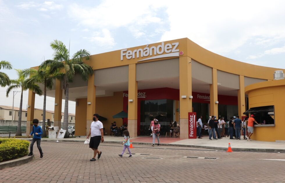 LOCALES | Centro Comercial Oasis